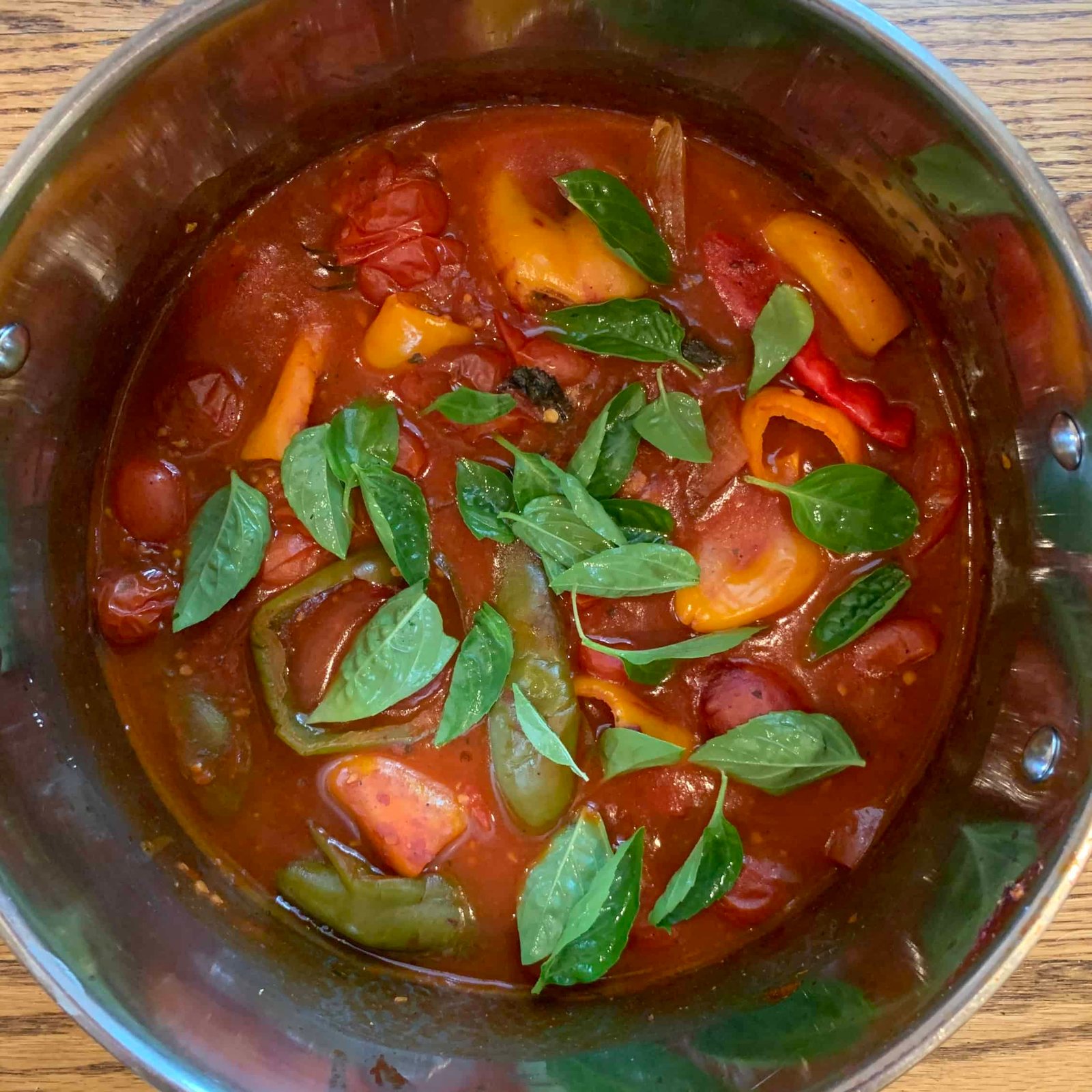 How to make pasta sauce with vegetables from your garden! - Jenn Cooks